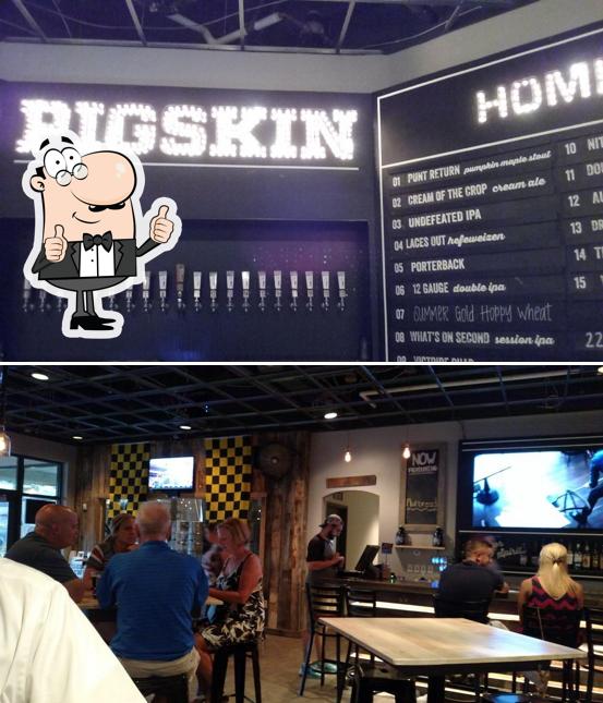 Pigskin Brewing Company in Gahanna - Restaurant menu and reviews