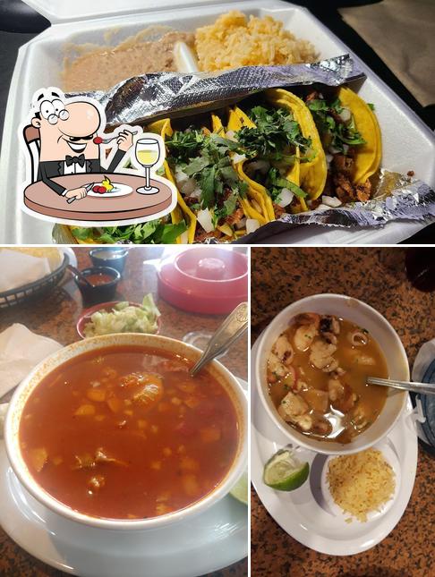 La Original, 1011 E Pioneer Pkwy in Arlington - Restaurant reviews