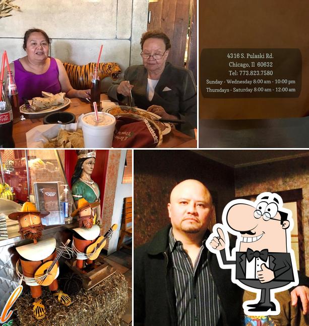 Chavas Tacos, 4316 S Pulaski Rd in Chicago - Restaurant reviews