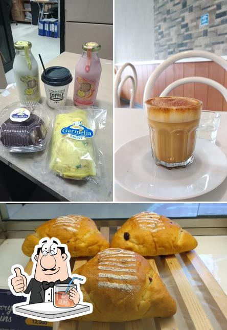 Garmelia Bakery Batununggal, Bandung, Jl. Batununggal Indah 4 ...