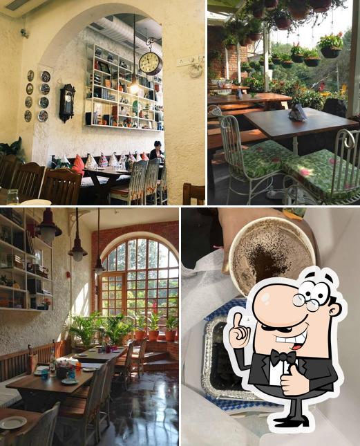 Diggin, New Delhi, Green Park - Restaurant menu, prices and reviews