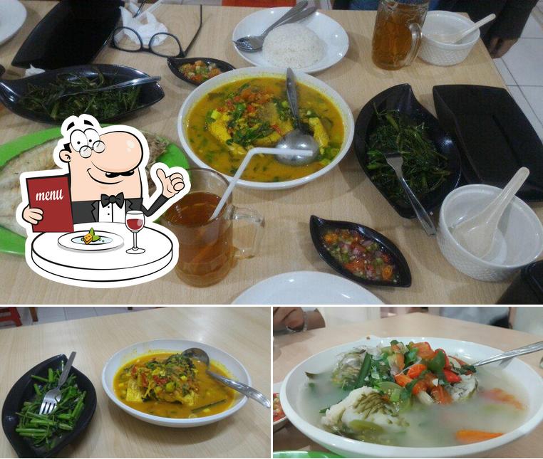 Ikan Bakar Katombo Khas Sulawesi restaurant, Sendangadi - Restaurant ...