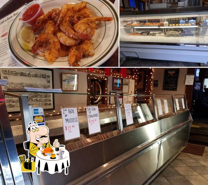Cap'n Cats Clam Bar & Tavern in West Deptford - Restaurant menu and reviews