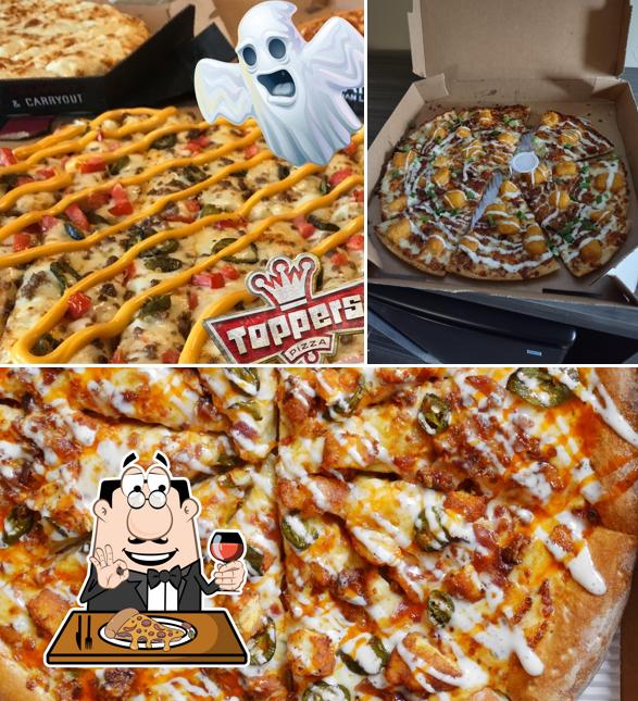 Toppers Pizza in De Pere - Restaurant menu and reviews