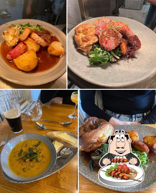 The Crown, 15 High Street in Pattingham - Restaurant reviews