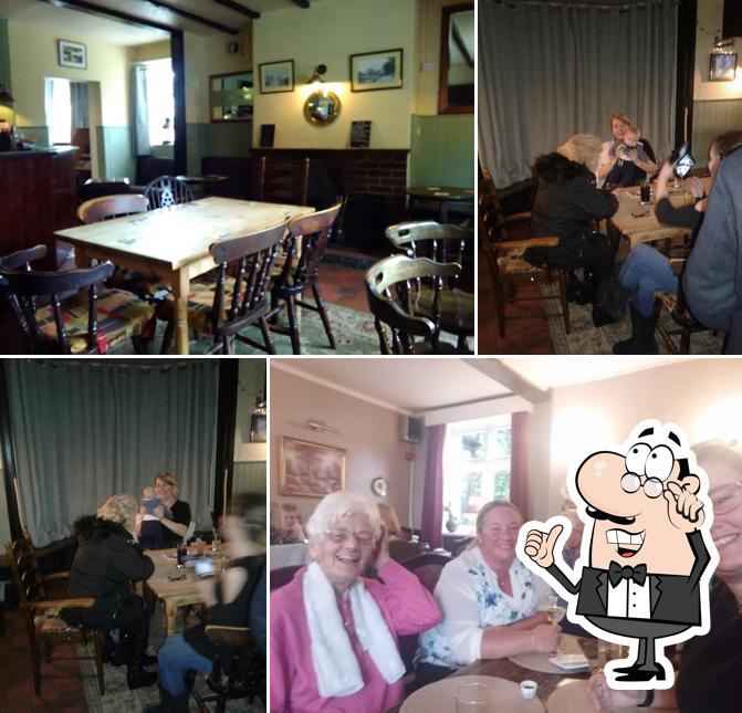 The Lilley Arms, Luton - Restaurant menu, prices and reviews