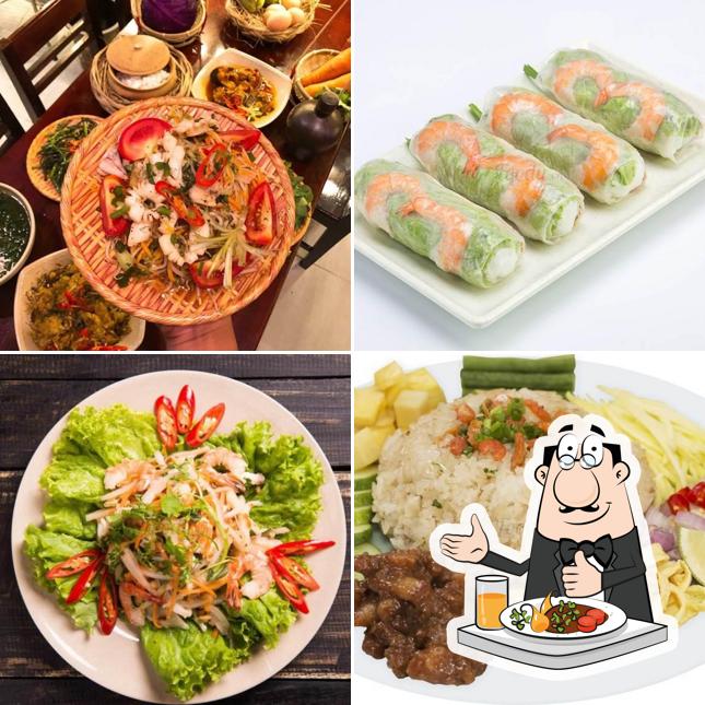 Huong Que Restaurant, Ho Chi Minh City, 133 Đ. Lũy Bán Bích ...
