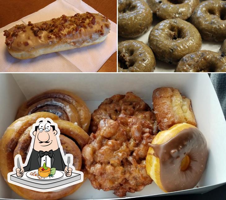Donut World, 2509 Battleground Ave in Greensboro - Restaurant menu and ...
