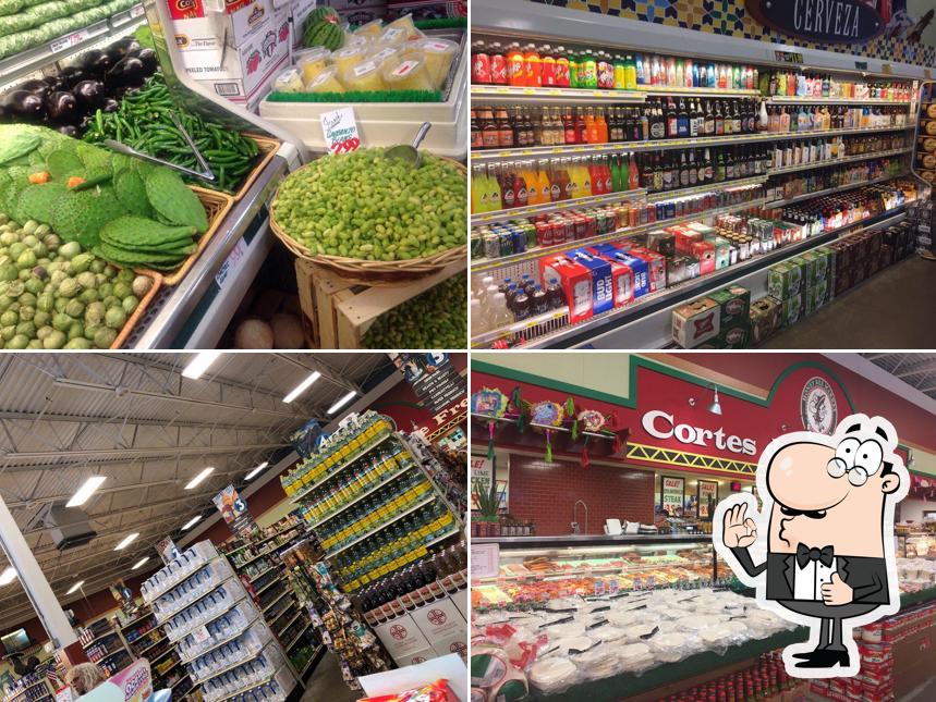 Honey Bee Market - La Colmena in Detroit - Restaurant menu and reviews