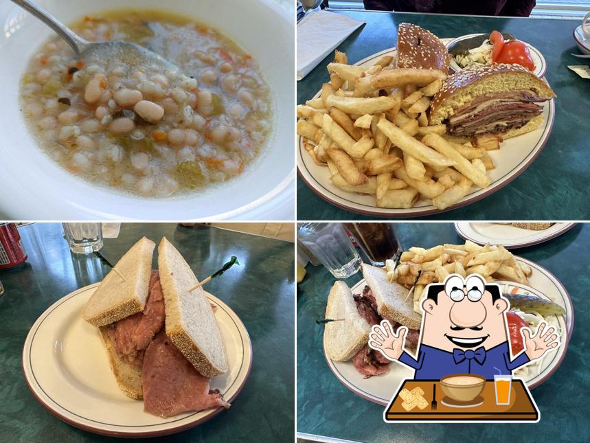 Centre Street Deli in Vaughan - Restaurant menu and reviews