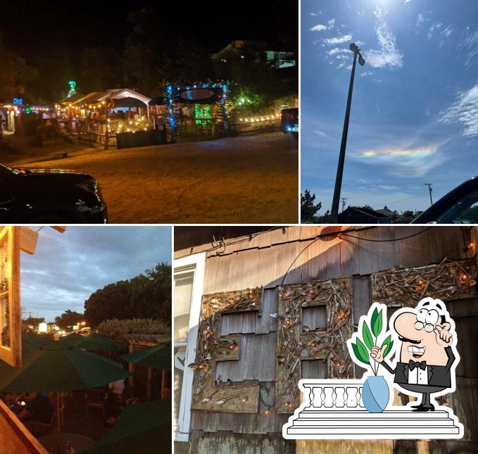 Roadside Bar & Grill, Duck - Restaurant menu, prices and reviews