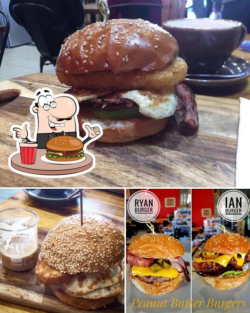 Big Red Cafe, Engadine - Restaurant menu, prices and reviews