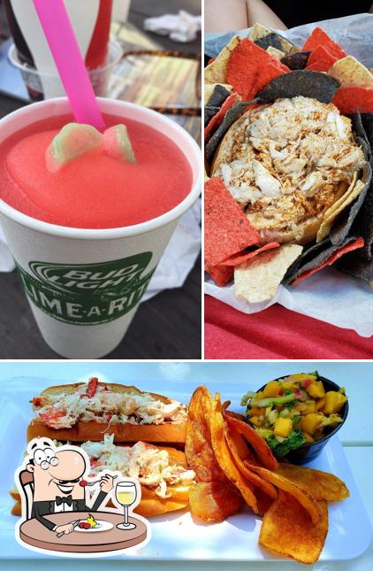 Paradise Grill, 27344 Bay Rd in Long Neck - Restaurant menu and reviews