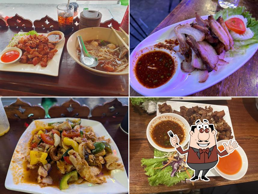 Krua Khun Puk restaurant, Bangkok, 155 Sukhumvit 11/1 Alley ...