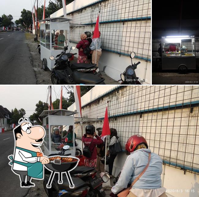 Roti Bakar Merdeka restaurant, Kuningan