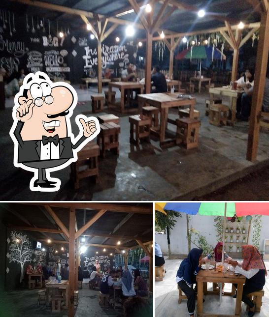 Me Janda Beranda Cafe, Toto Harjo - Restaurant menu, prices and reviews
