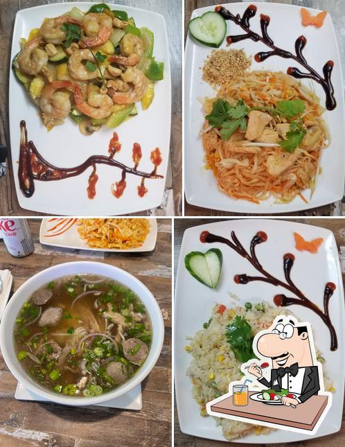 Pho Simcoe, Wasaga Beach - Restaurant menu, prices and reviews