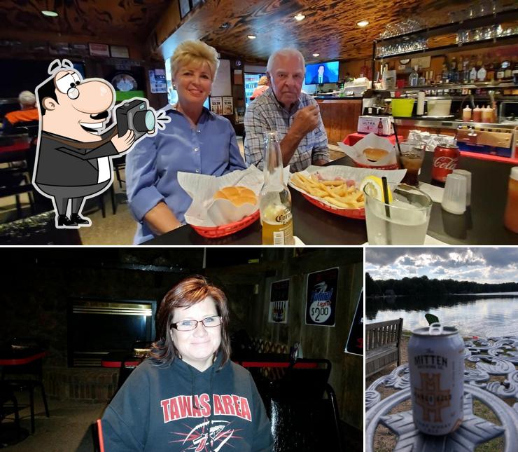 Sand Lake bar in USA - Restaurant reviews