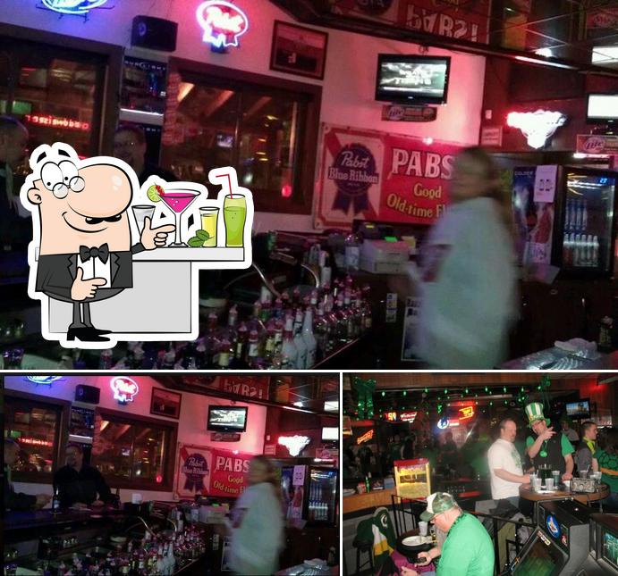 Razz-Ma-Tazz, Green Bay - Restaurant menu, prices and reviews