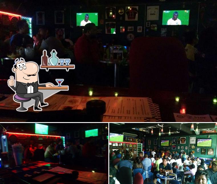 The Stop Bar, Saloya 2da - Restaurant reviews