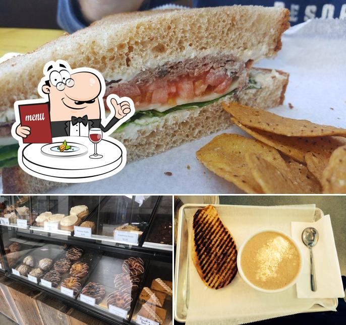 Scenic Route Bakery, Des Moines, 350 E Locust St Ste 104 - Opiniones ...