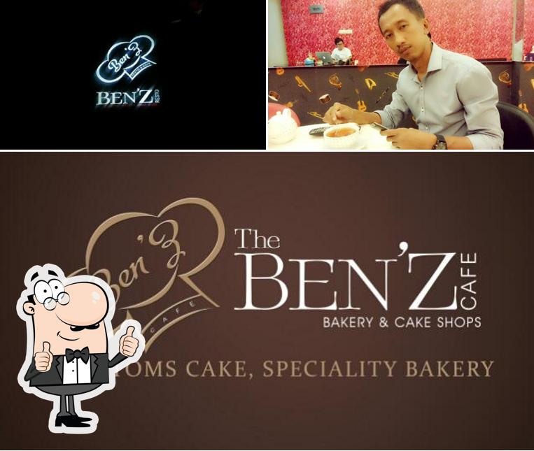 Benz Bakery & Cafe, Makassar - Restaurant reviews