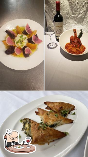 Skinos in New York City - Restaurant menu and reviews