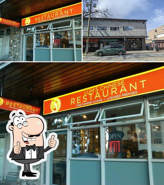 Lum's Chinese Restaurant in Victoria - Restaurant menu and reviews