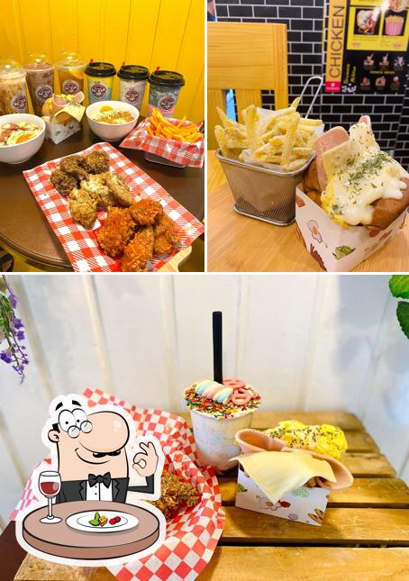 Chicken World Iligan, Iligan City - Restaurant menu, prices and reviews