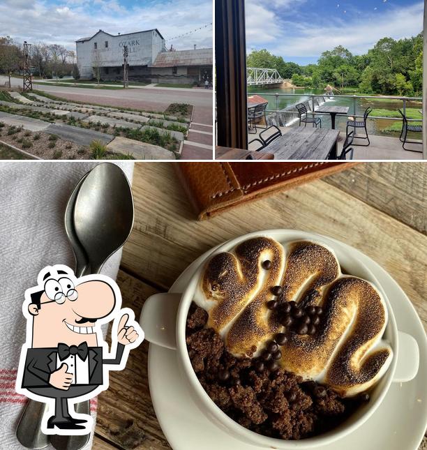 The Ozark Mill Restaurant at Finley Farms in Ozark - Restaurant reviews