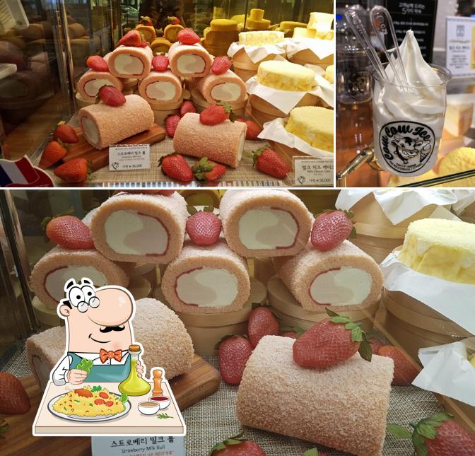 Tokyo Milk Cheese Factory cafe, Seoul, 75 Nonhyeon-ro 175-gil ...