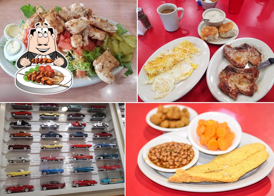 Freeway Cafe West, 5849 S 49th W Ave in Tulsa - Restaurant menu and reviews