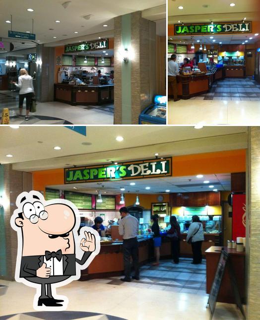 Jaspers Deli in Toronto - Restaurant menu and reviews