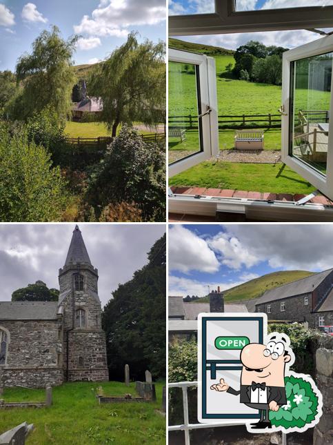 The Hand at Llanarmon Ltd in Llanarmon Dyffryn Ceiriog - Restaurant ...