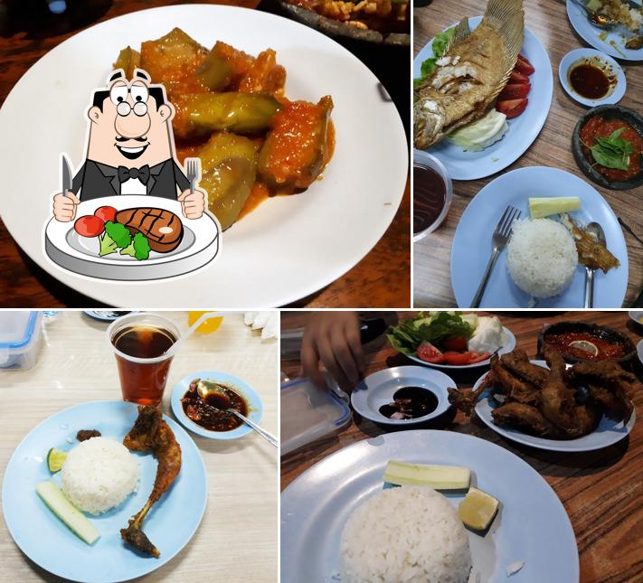 Top 10 restaurants with grilled chicken in Malang, september 2025 ...