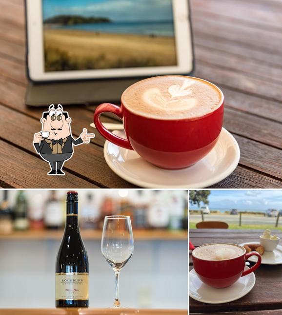 Baywatch Restaurant & Bar, Taipa - Restaurant menu, prices and reviews