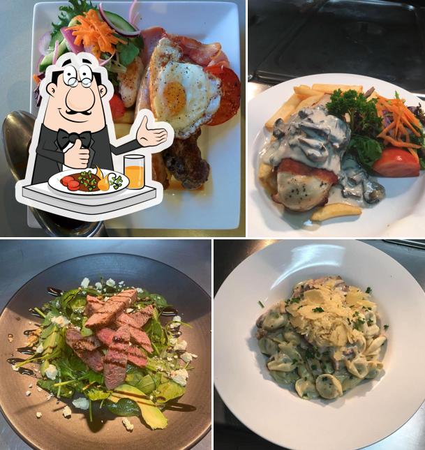 Rose Shamrock Hotel in Reservoir - Restaurant menu and reviews