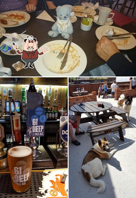 The Crown Inn, Skidbrooke with Saltfleet Haven - Restaurant menu ...