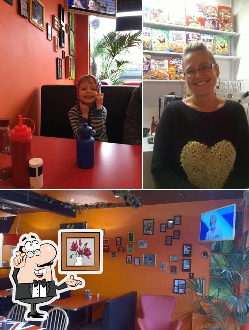 The Village Cafe, 8 Station Ave in Coventry - Restaurant reviews