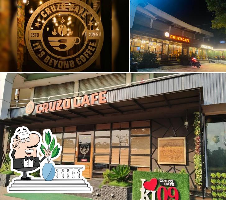 Cruzo Cafe & Grills, Palakkad, CM Center - Restaurant reviews