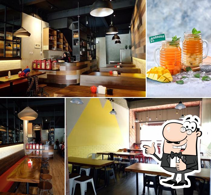 Mamagaio Resto steakhouse, Bekasi Regency, Jl. Celebration Boulevard Jl ...