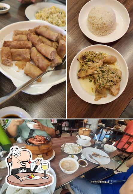 Foonglan Garden Teahouse - Restaurant menu, prices and reviews