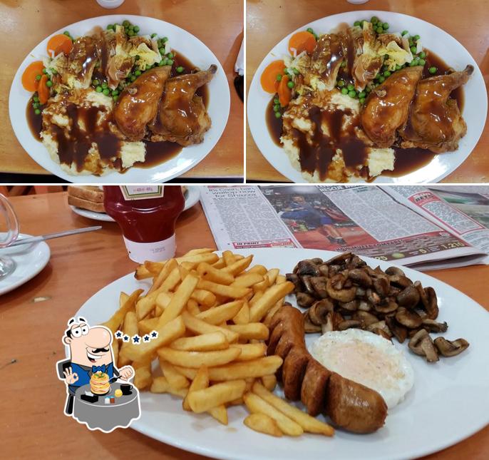 Cafe Tuck In, Kwick Newsagent, 320 Ballards Ln in London - Restaurant ...