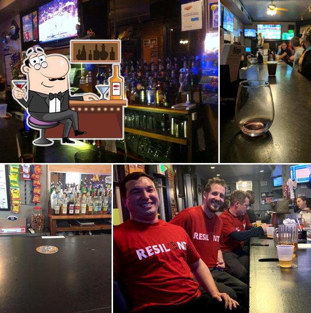 Sharky's Bar & Grill in Baltimore - Restaurant reviews
