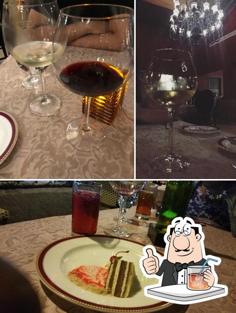 Rendezvous Bar, Cancún, Punta Cancun - Restaurant reviews