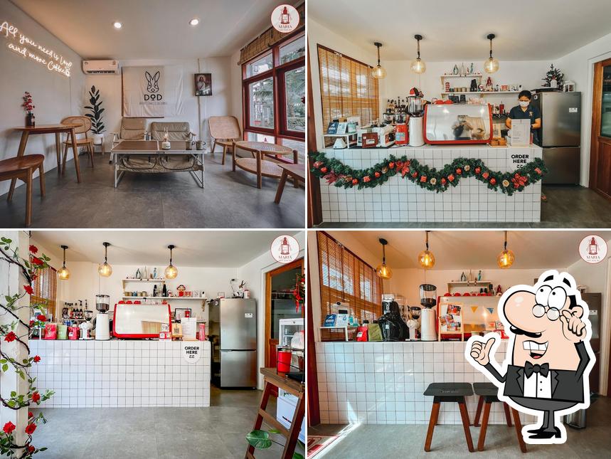 MARIA Cafe Slow bar (มารีคาเฟ่ สโลว์บาร์), Bang Bua Thong - Restaurant ...