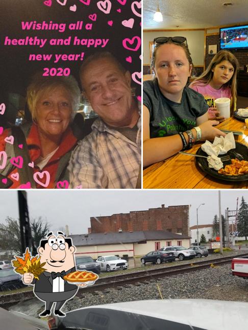 Trackside Pizza, Osgood - Restaurant menu, prices and reviews