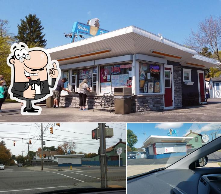 Whippy Dip in Erie - Restaurant menu and reviews