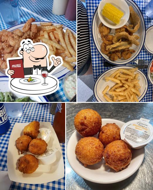 Oak Grove Fish House in Lexington - Restaurant menu and reviews