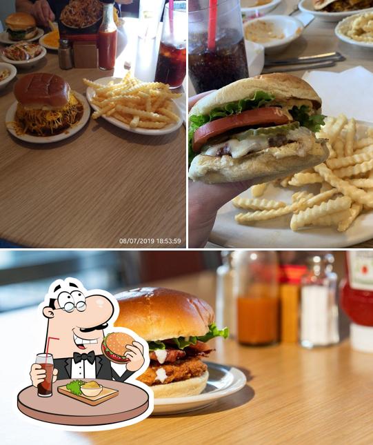 Gold Star Chili, 2195 Winemiller Ln in Batavia - Restaurant menu and ...
